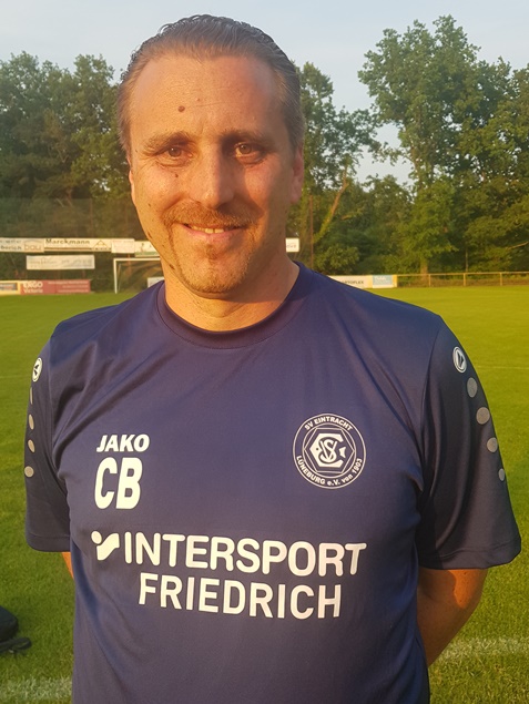 Neues Jugendkonzept mit blau-weißer Identität – SV Eintracht Lüneburg